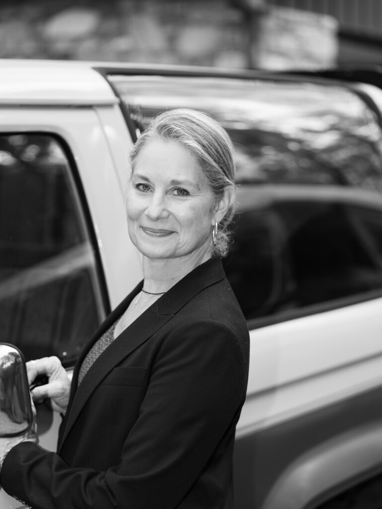 Neely Neu – Land of the Sky Association of REALTORS®